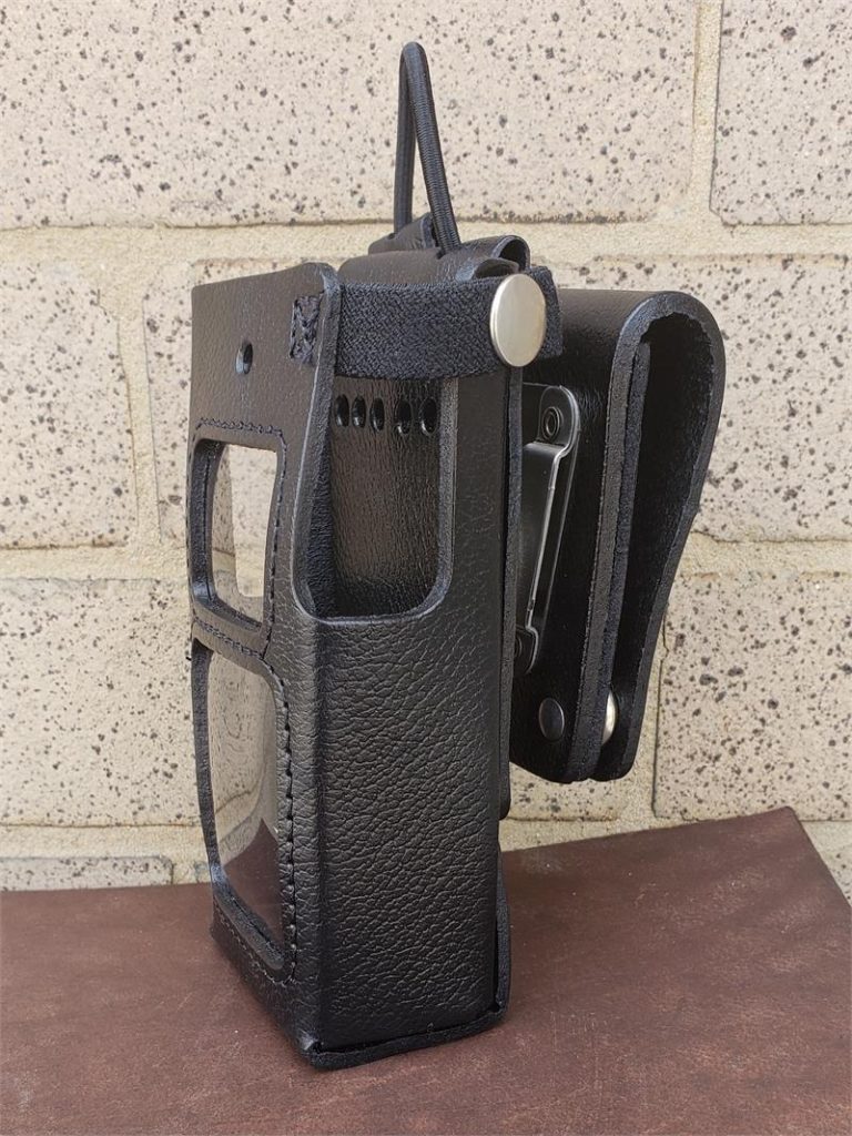 Hytera PD682 Leather Case with swivel belt loop - Leather cases for two ...